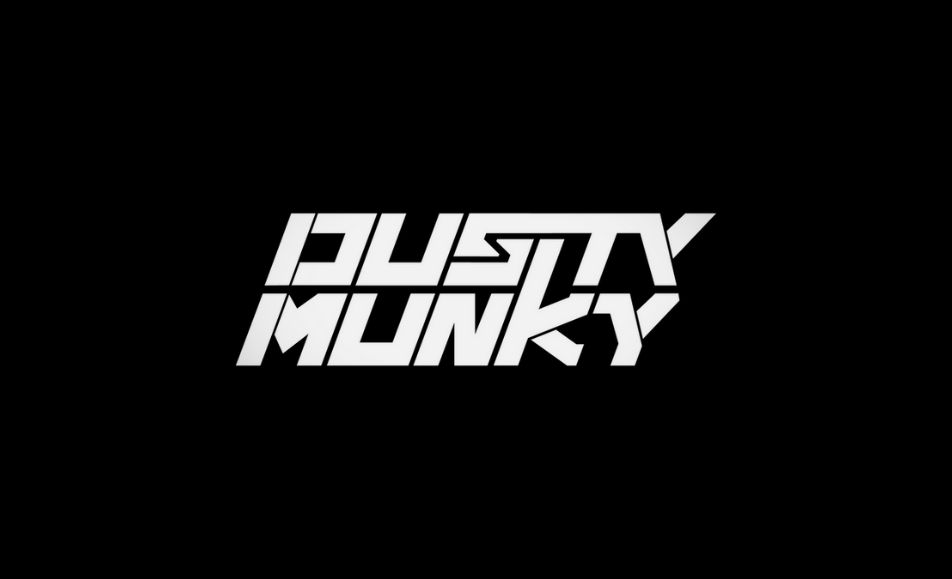 Chris Arna at Dusty Munky - Rave Pulse
